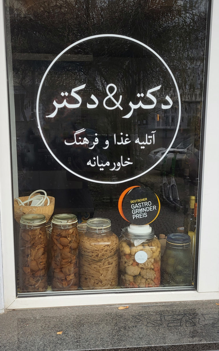 Von „Frauen, Leben und Freiheit“ – Persische Genüsse