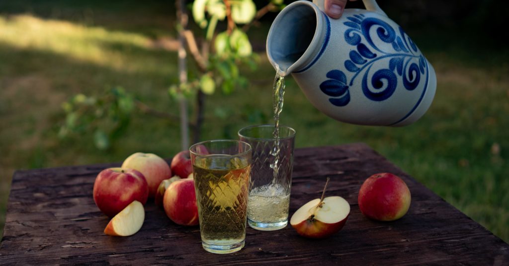 Hessischer Apfelwein, ein herb-frischer Genuss – lebensmittelmagazin